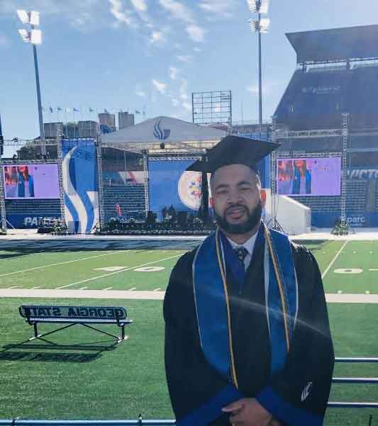 An elementary school custodian just got his college degree --- and was ...